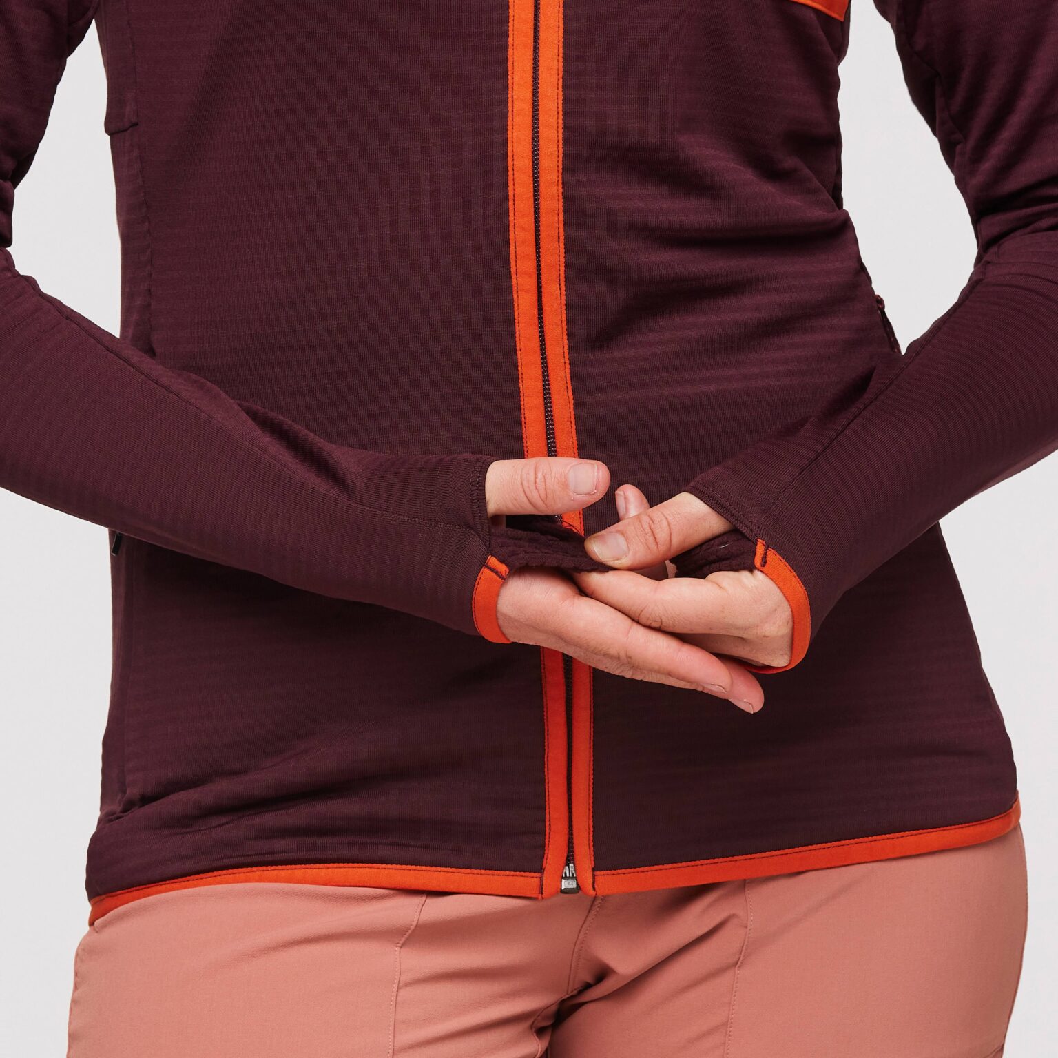 HIKING CLOTHES | APPAREL ATHLEISURE| Hiking Essentials